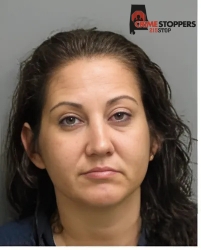 Wanted Suspect: Susan Leann Riley - CrimeStoppers 215Stop